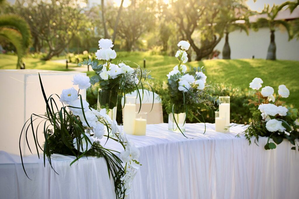 Cẩm Nang Toàn Tập Tổ Chức Đám Cưới Bãi Biển: Hiện Thực Hóa Giấc Mơ Lãng ...